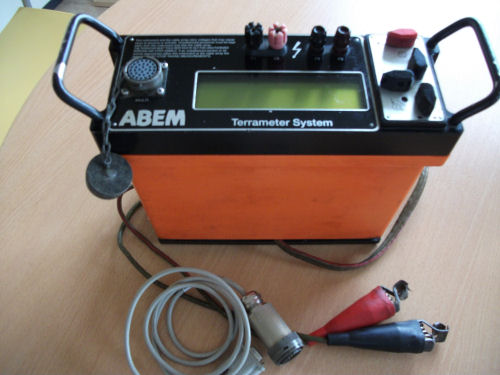 Electrical Resistivity Tomography ERT Induced polarisation IP Imaging