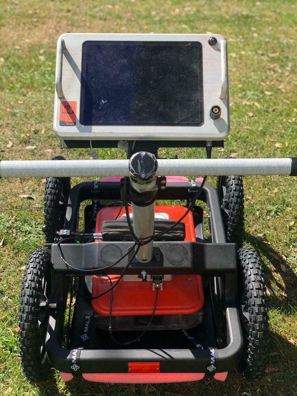 MALA 250, 500 MHz GPR antenna - Geotools