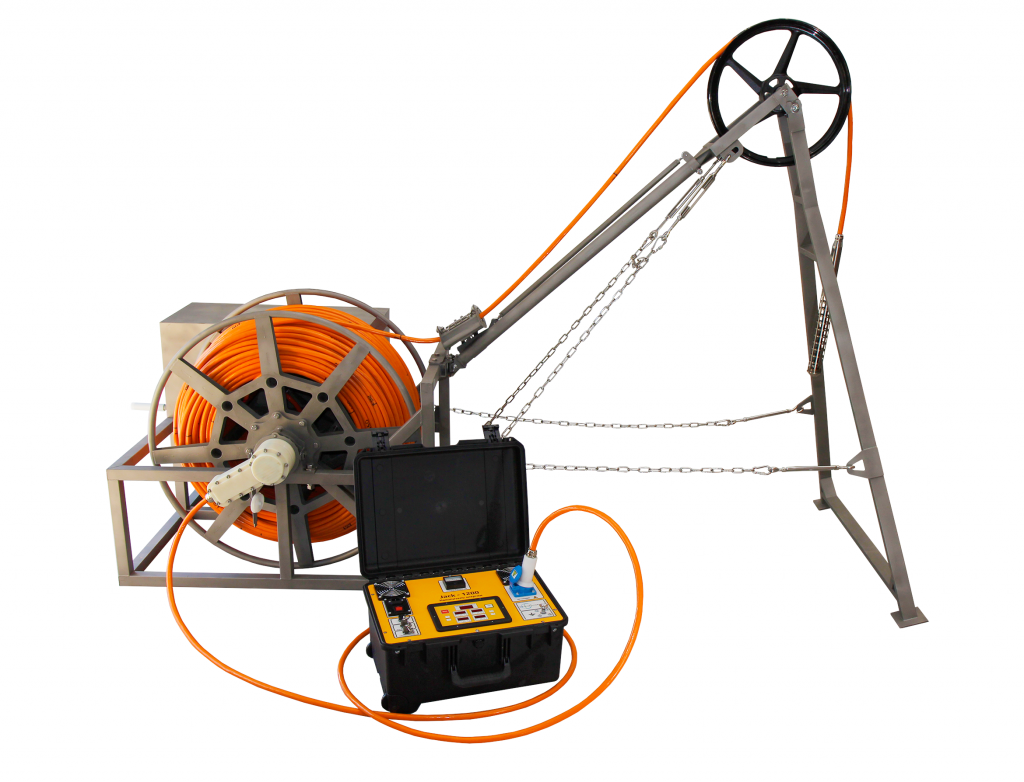 Borehole seismic Vertical Seismic Profiling VSP, borehole sparker source